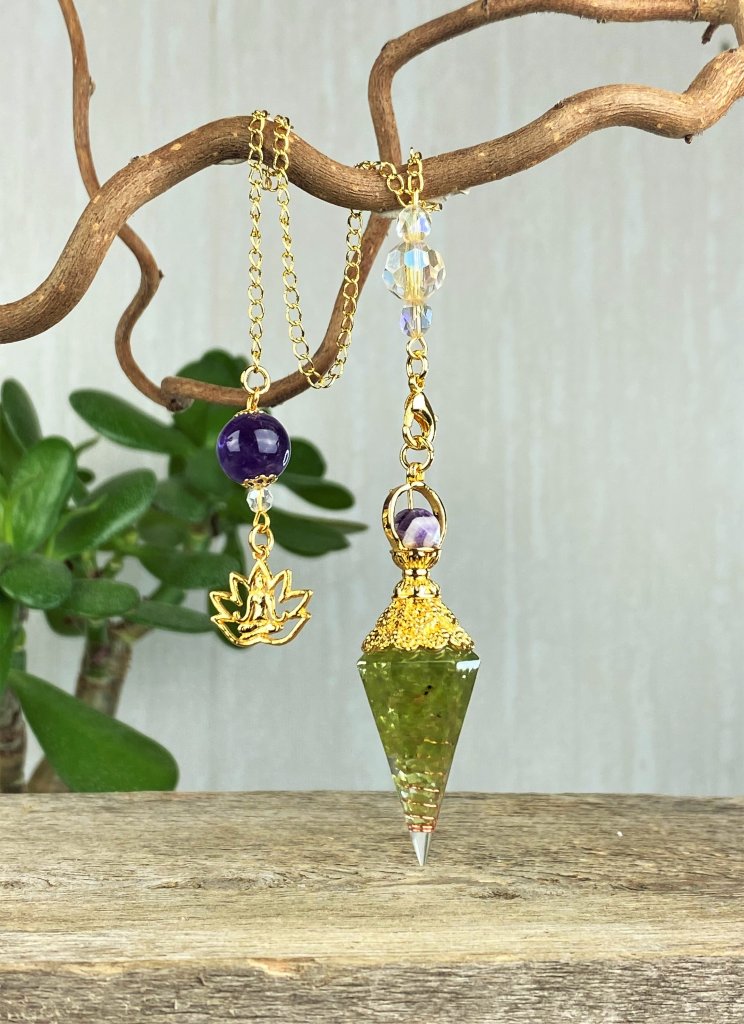 Peridot, Pendel Orgonit Guld - Pendlar - Pendlar - Kristaller ...